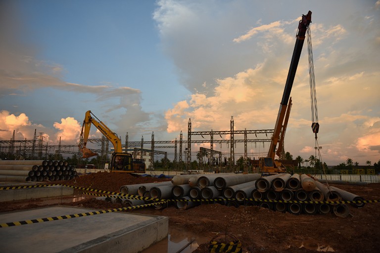 Sekretariat Kabinet Republik Indonesia | Usai ke PLTMG Arun, Presiden ...