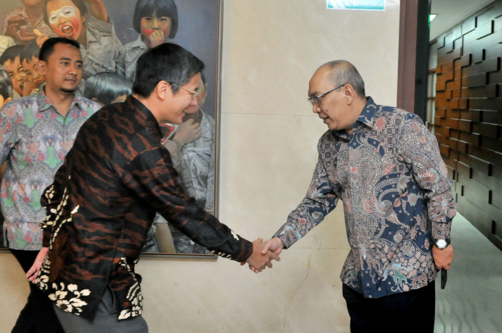 Sekretariat Kabinet Republik Indonesia | Seskab Menerima Dubes Vietnam ...