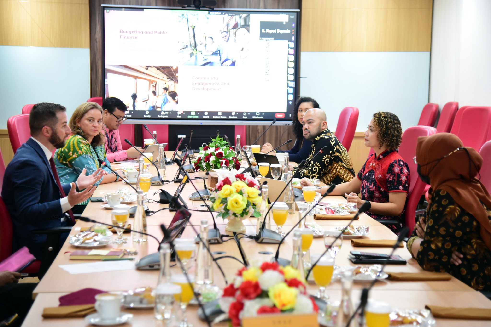 Sekretariat Kabinet Republik Indonesia | Setkab Gandeng Kedubes AS ...